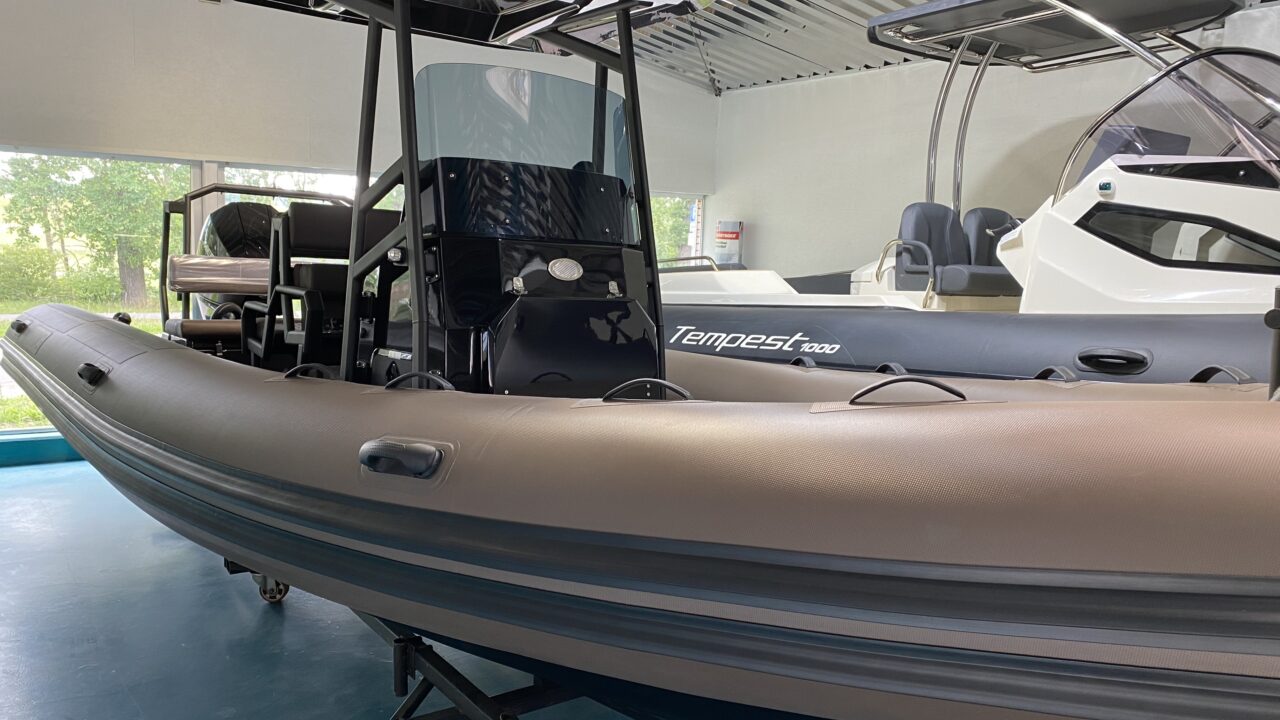 Sportliches RIB mit 225 PS | Jetzt BRIG vom Boots Fachhändler kaufen